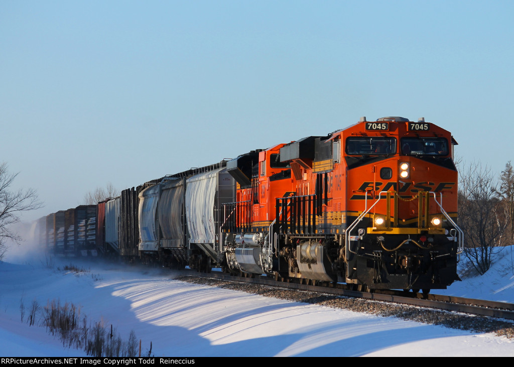 BNSF 7045